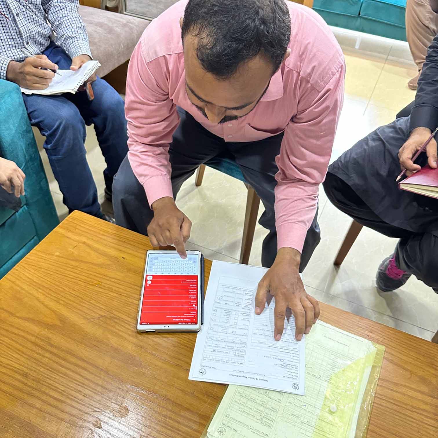 Building a successful public-private system for TB control in Pakistan ...